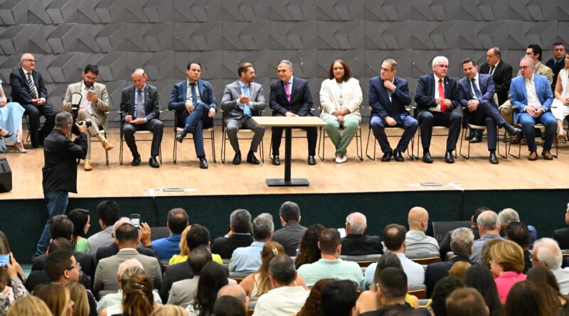 Secretários da gestão Mabel tomam posse em Goiânia - Jornal Boaz